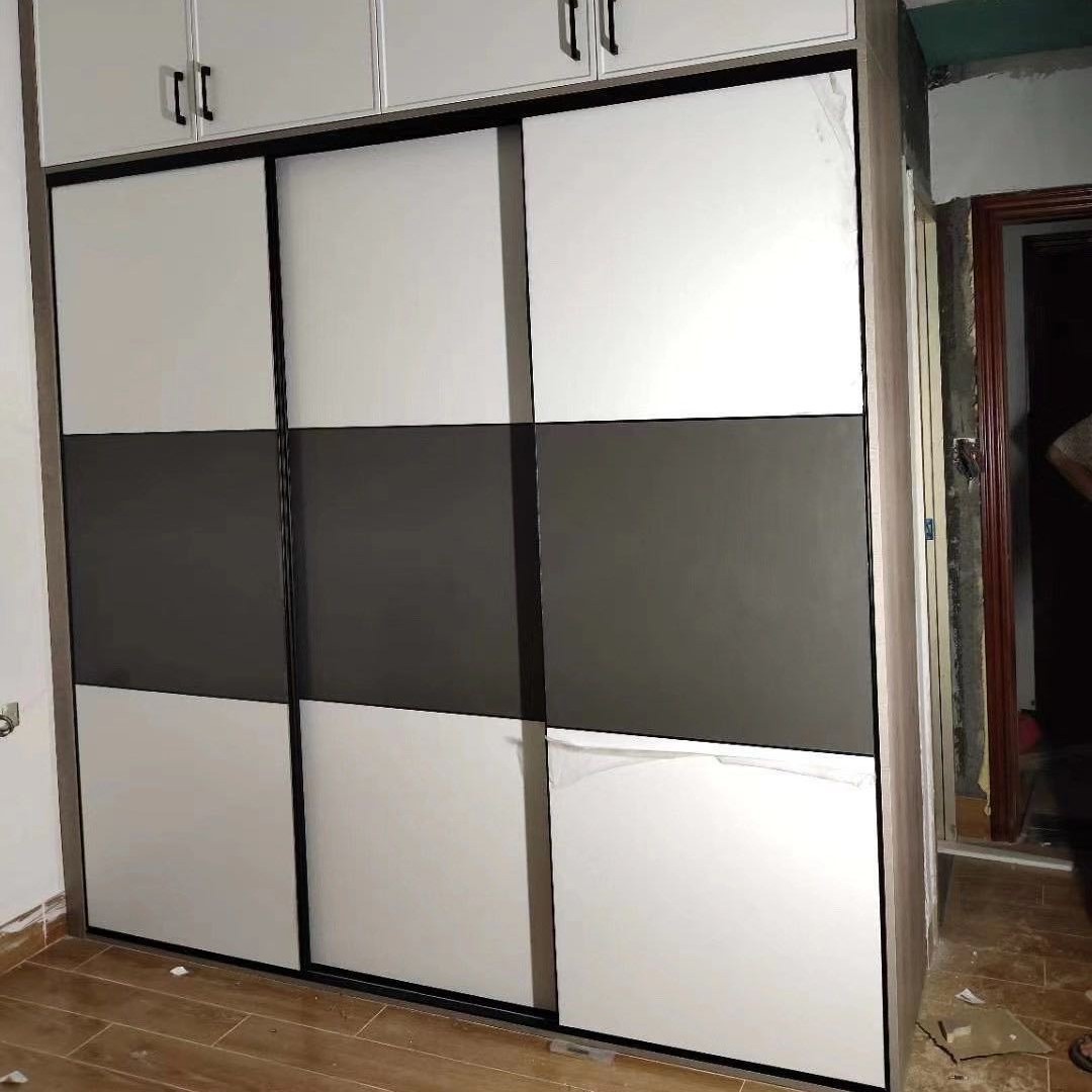 Modern Sliding Door Wardrobe Cabinet - Customizable 250cm